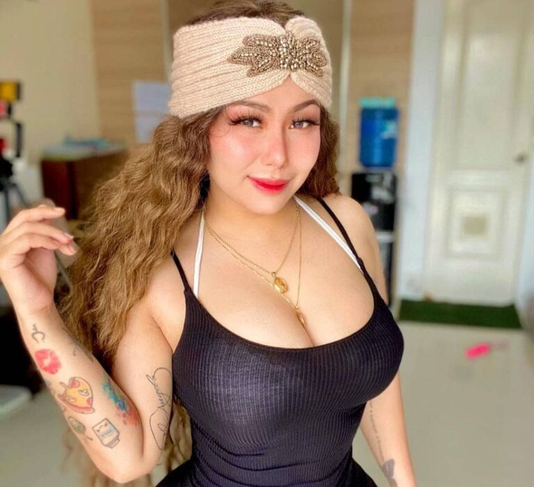 Toni Fowler Biography Wiki Age Height Family Husband Vlog Net Worth