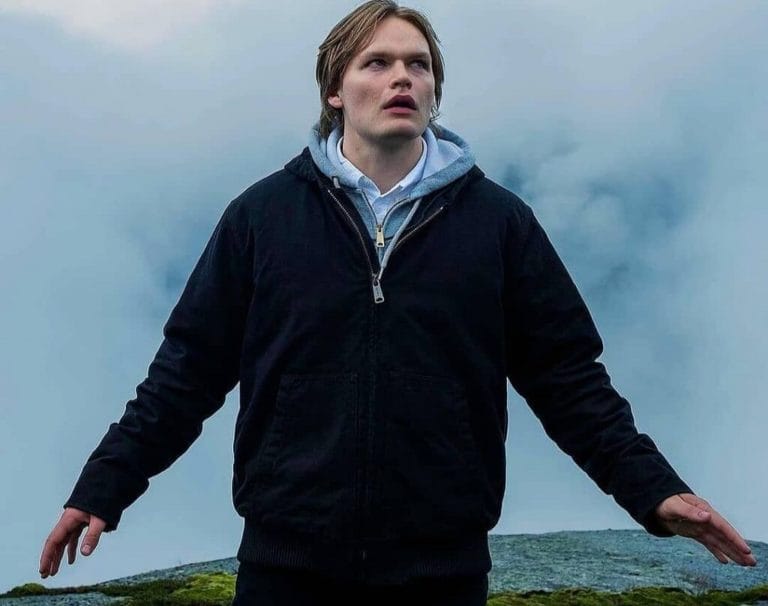 David Stakston Biography, Thor in Ragnarok, Girlfriend, Wiki, Age, Net ...