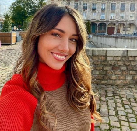 Delphine Wespiser Biography, Wiki, Net Worth, Family, Story