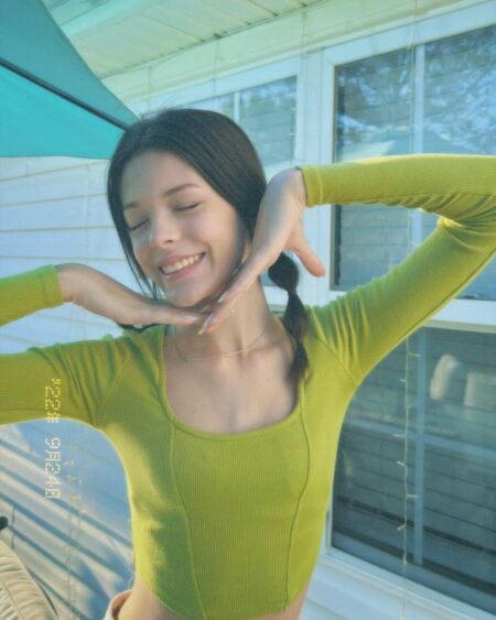 Who is Cora Tilley? Biography, Wiki, Age, Hight, Boyfriend, Net Worth