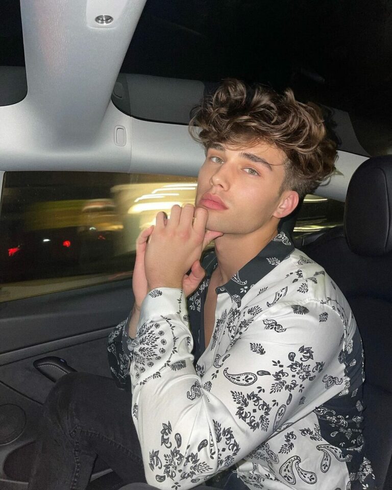 Brady Potter Biography, Wiki, Age, Height, Net Worth, TikTok Star