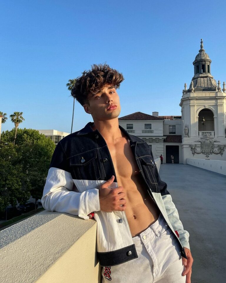 Brady Potter Biography, Wiki, Age, Height, Net Worth, TikTok Star