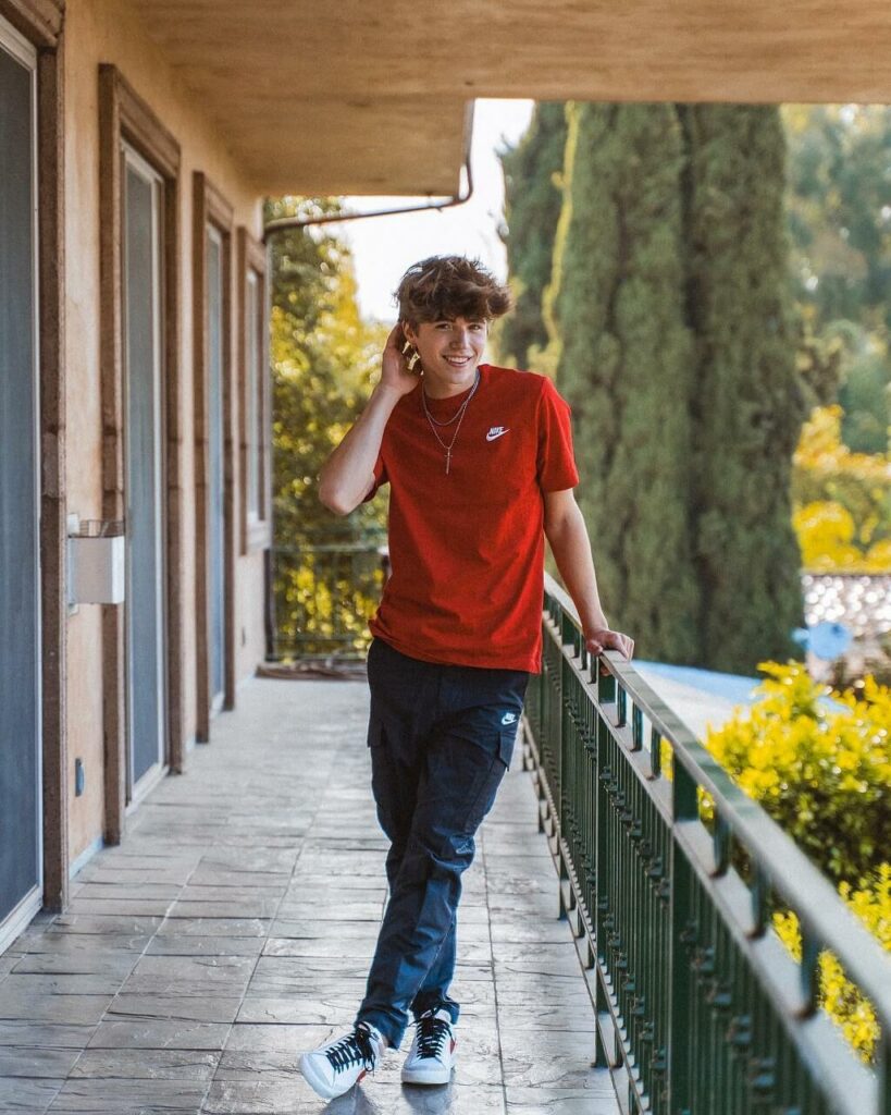 Bryce Parker Age, Height, Girlfriend, Net Worth, Parents, Wiki