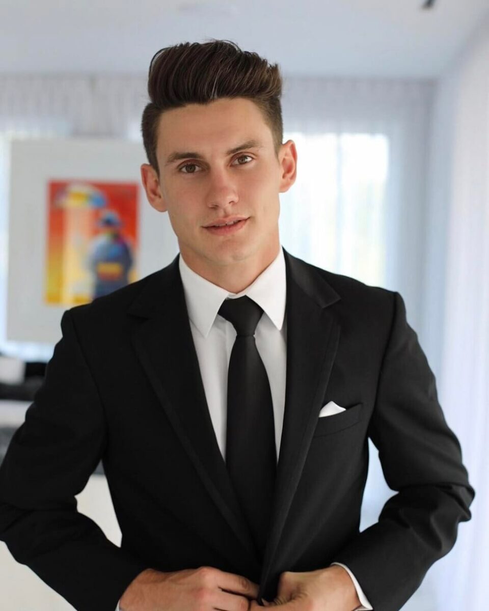 Colby Schnacky Bio, Age, Height, Family, Siblings, Net Worth