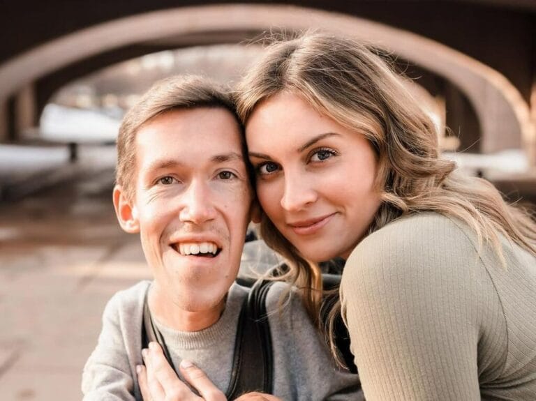 Hannah Aylward Biography, Age, Shane Burcaw, Net Worth, Family