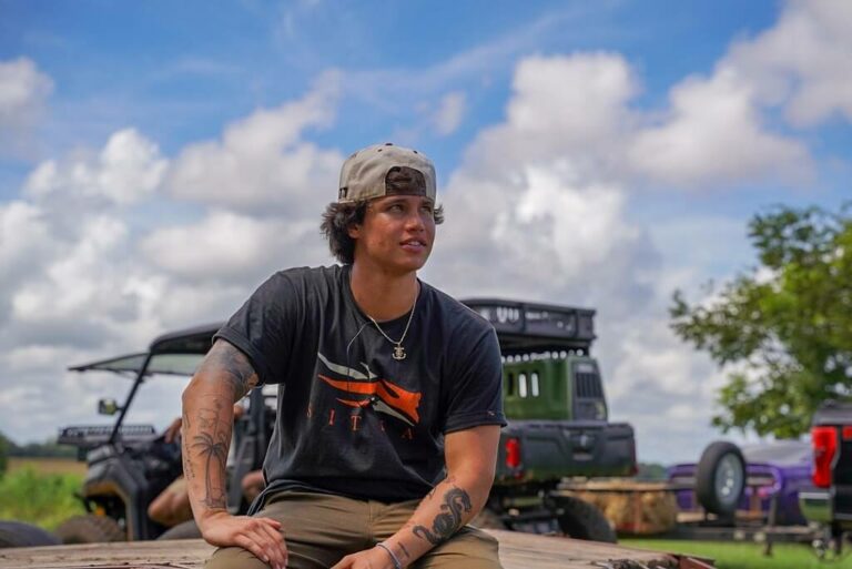 Konnor Jung Age, Height, Net Worth, Girlfriend, Podcast, Parents