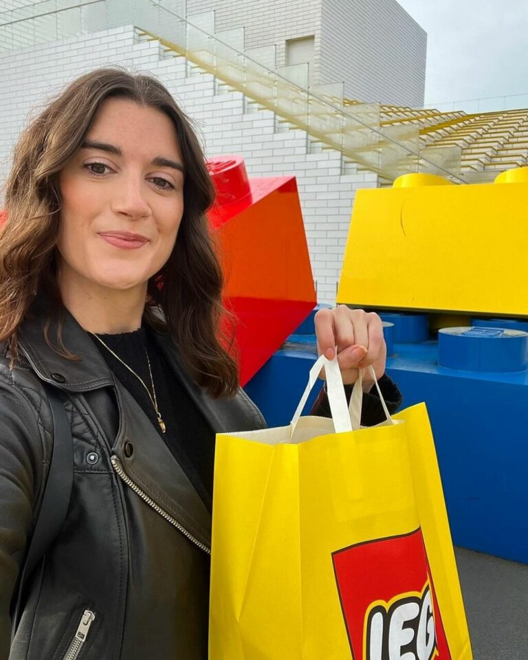 Amy Corbett Age, Height, Education, Net Worth, Partner