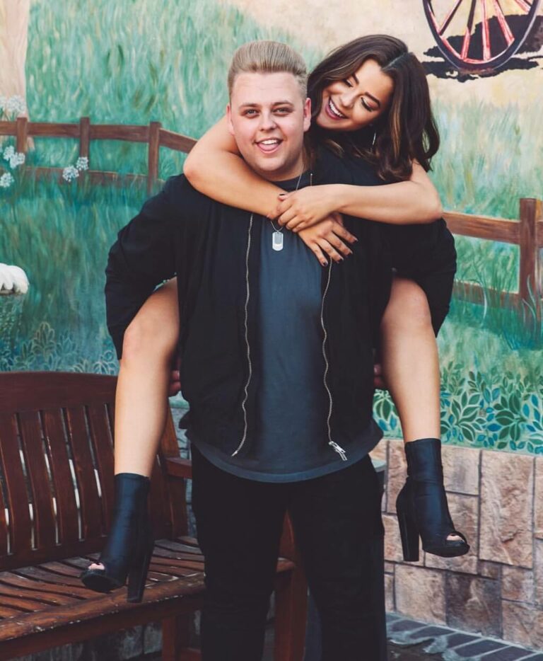 Nick Crompton YouTuber Bio, Wiki, Age, Girlfriend, Net Worth
