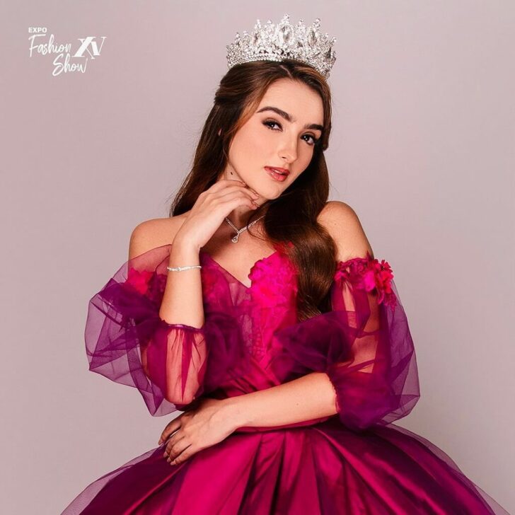 Elaine Haro Wiki, Age, Height, Net Worth, Boyfriend