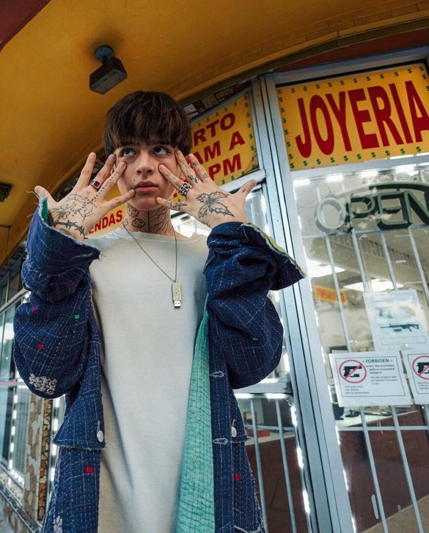 Max Valenzuela Wiki, Age, Height, Partner, Net Worth