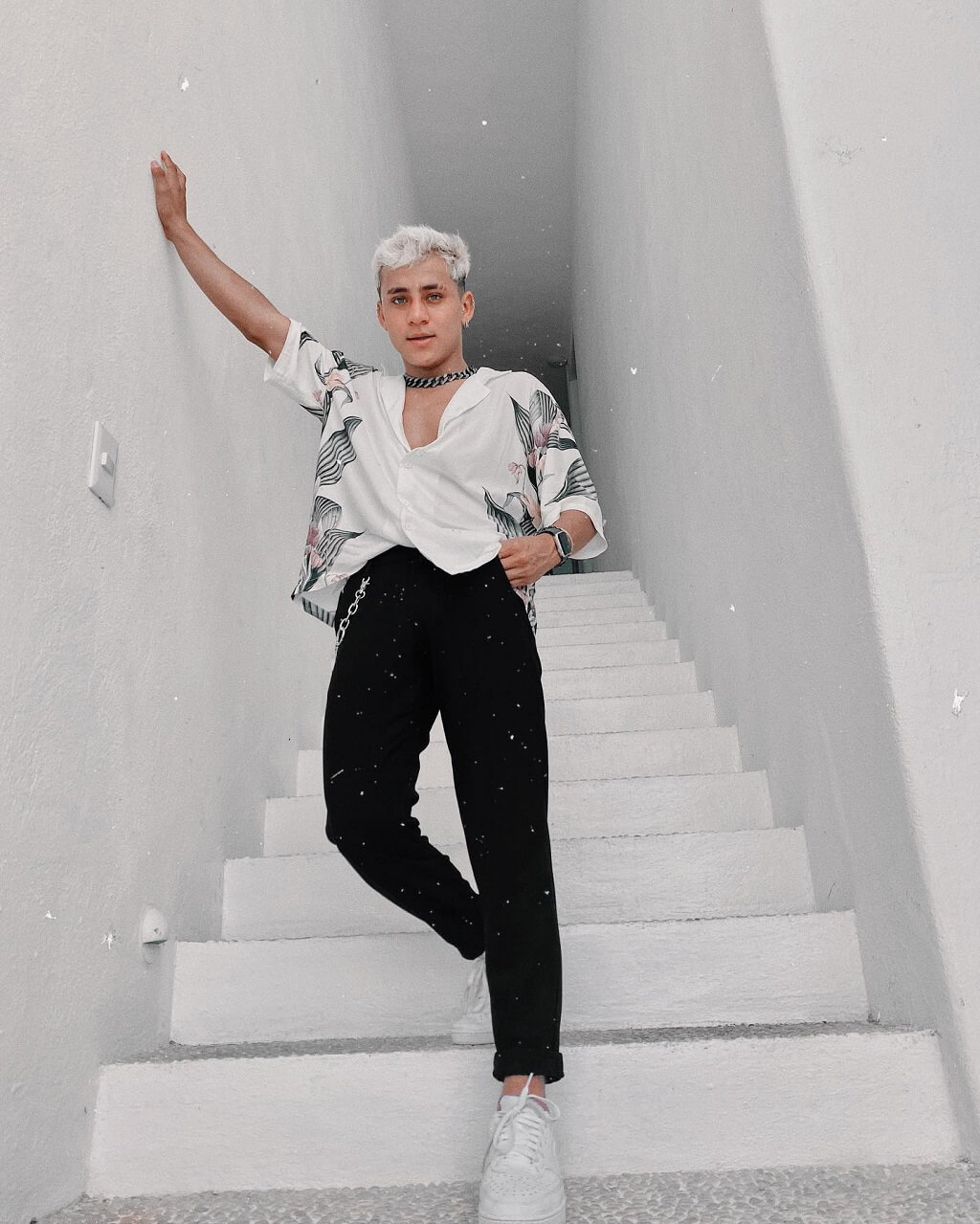 Rod Contreras Bio, Wiki, Age, Height, Net Worth, Girlfriend