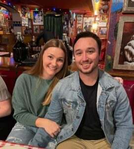 Glennon Doyle's Sister Amanda Doyle Age, Height, Net Worth