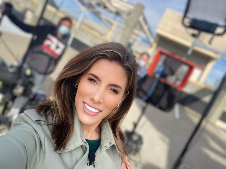 Elwyn Lopez Bio, Age, Height, Husband, Sister, Net Worth