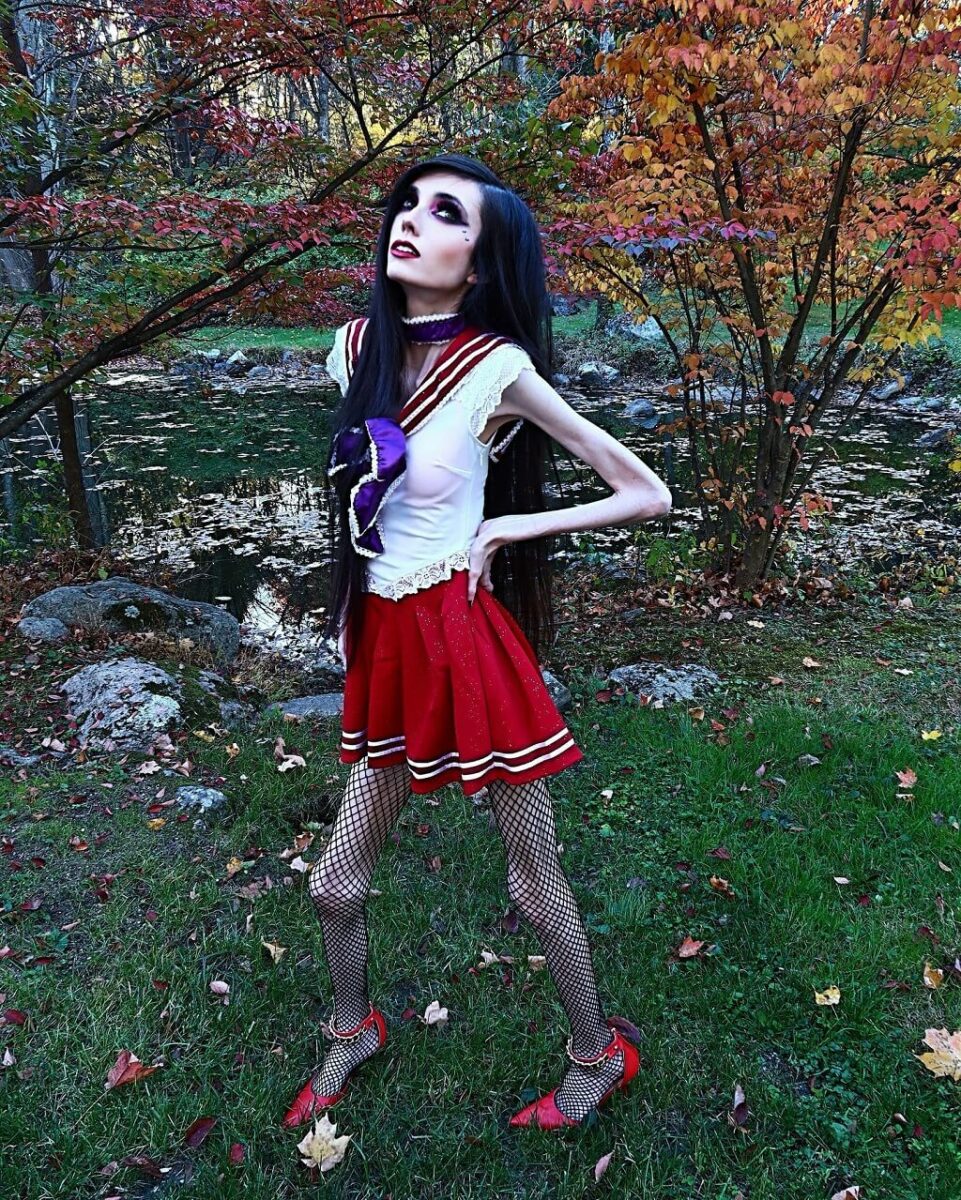 Eugenia Cooney Biography, Wiki, Age, Height, Net Worth, Partner