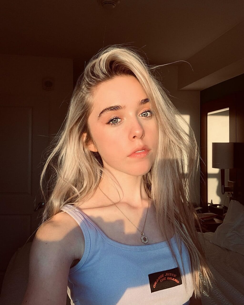 Jenna Davis Biography, Age, Height, Net Worth, Boyfriend, Family