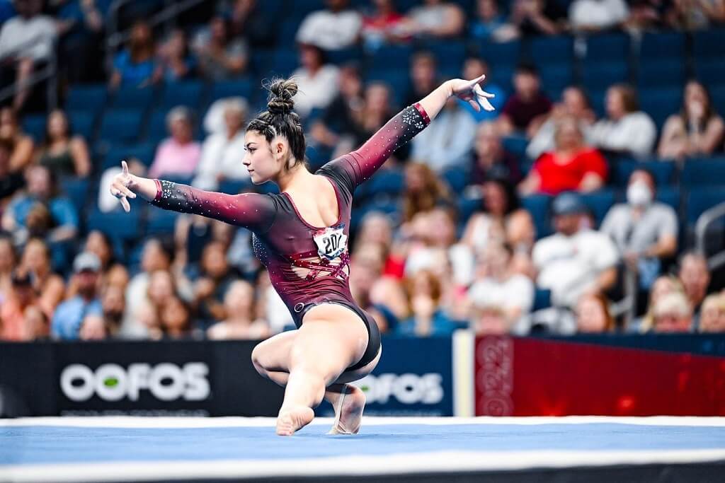 Kayla DiCello Biography, Age, Height, Net Worth, Partner, Career Kayla DiCello Biography, Age, Height, Net Worth, Partner, Career