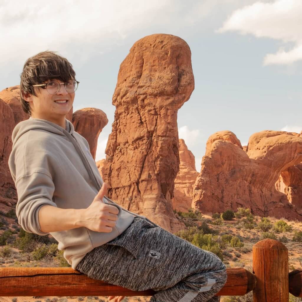 Michael Reeves Age, Height, Net Worth, Girlfriend, Career