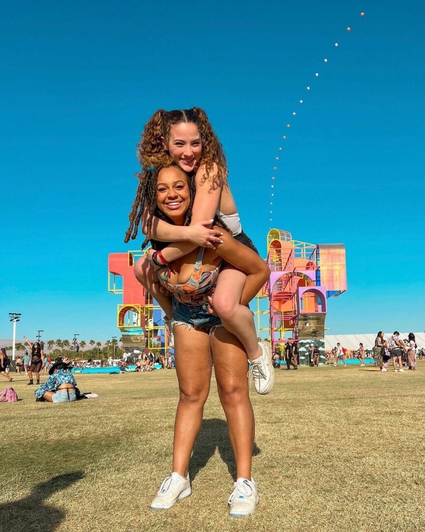 Sofie Dossi Biography, Wiki, Age, Height, Brother, Net Worth