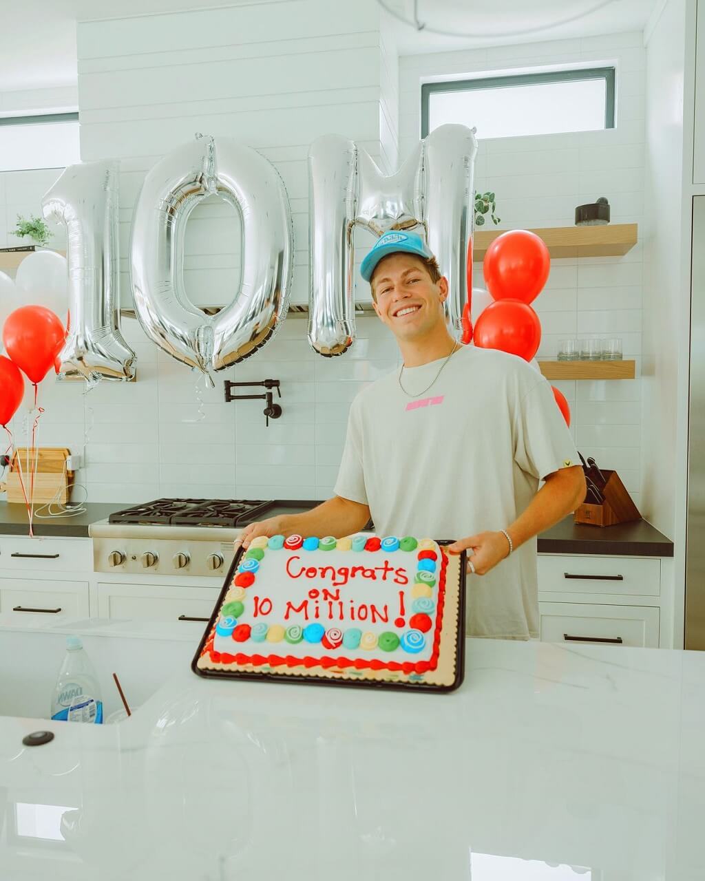 Ben Azelart Biography, Net Worth, Age, Height, Girlfriend