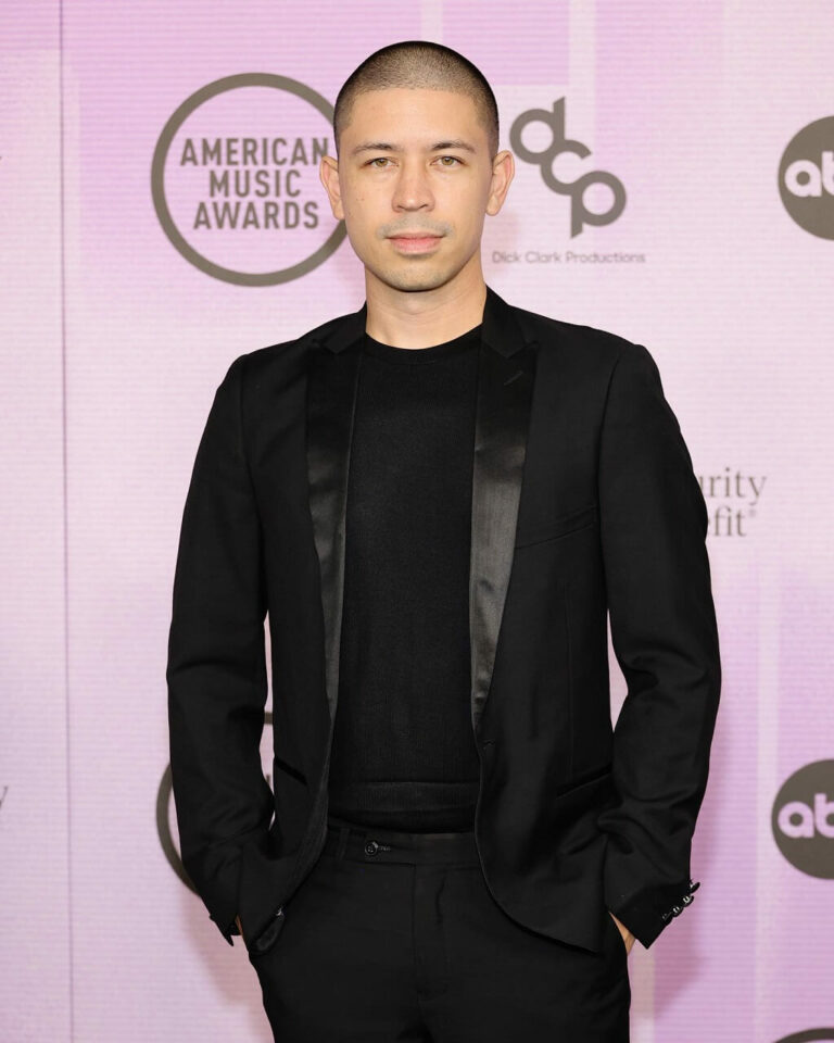 Noel Miller Biography, Age, Height, Partner, Net Worth