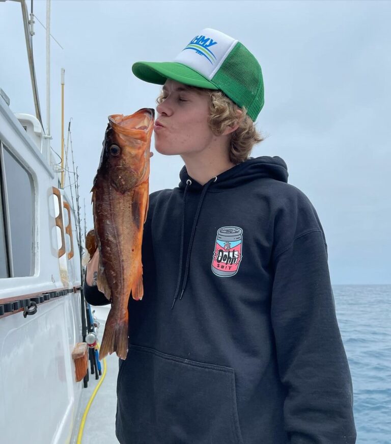 Tanner Fox Biography, Age, Girlfriend, Height, Net Worth