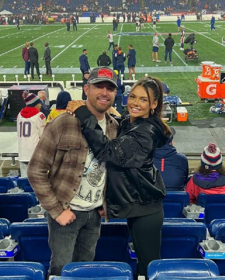 Bob Menery Biography, Age, Height, Relationship, Net Worth