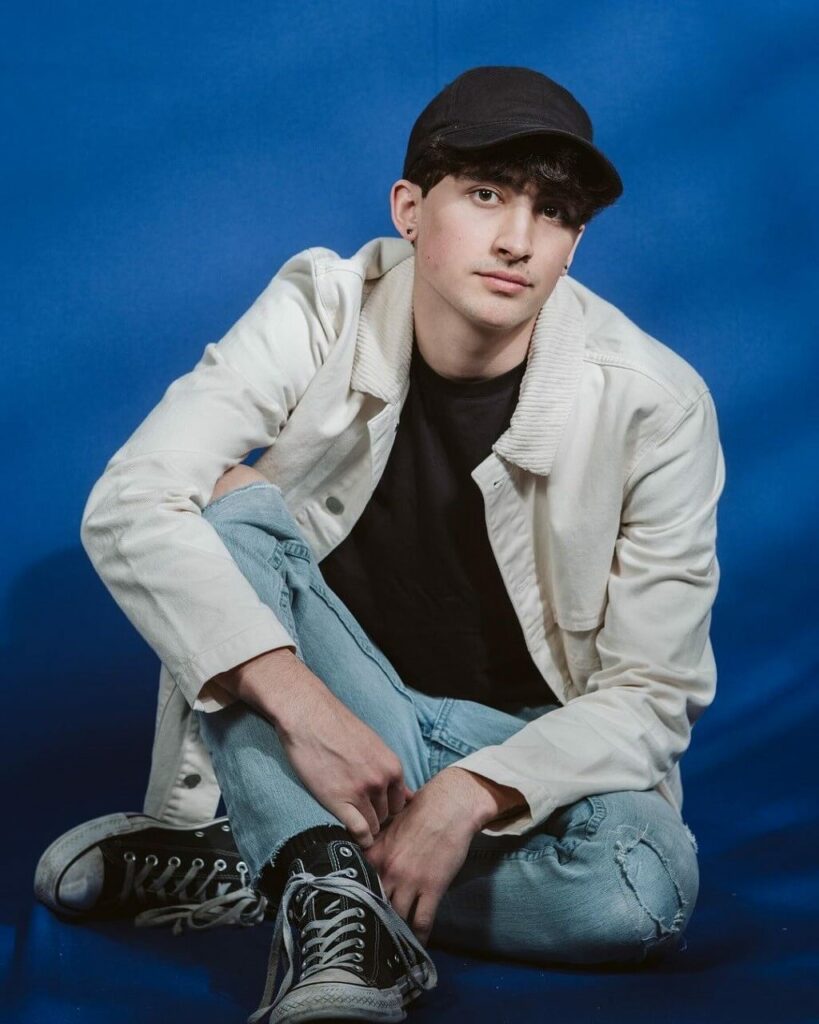 Who is Rob Thomas's Son Maison Avery William Thomas?