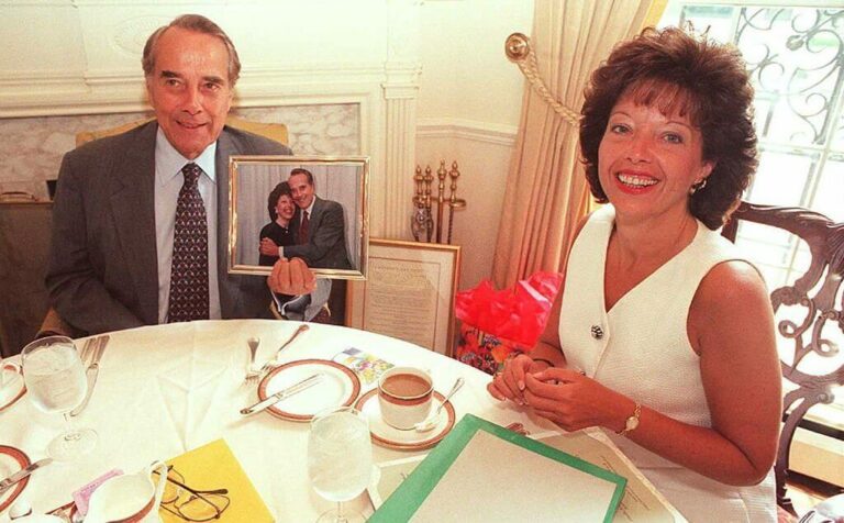 Who is Dob Dole Daughter Robin Dole?