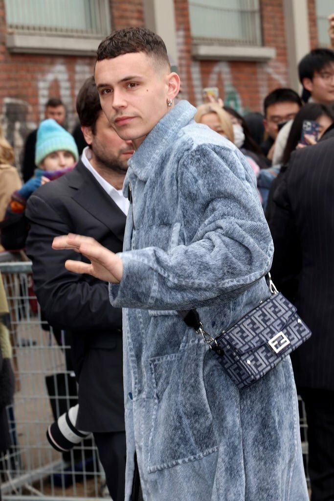 Aron Piper Biography, Age, Height, Net Worth, Series, Movies, Wiki