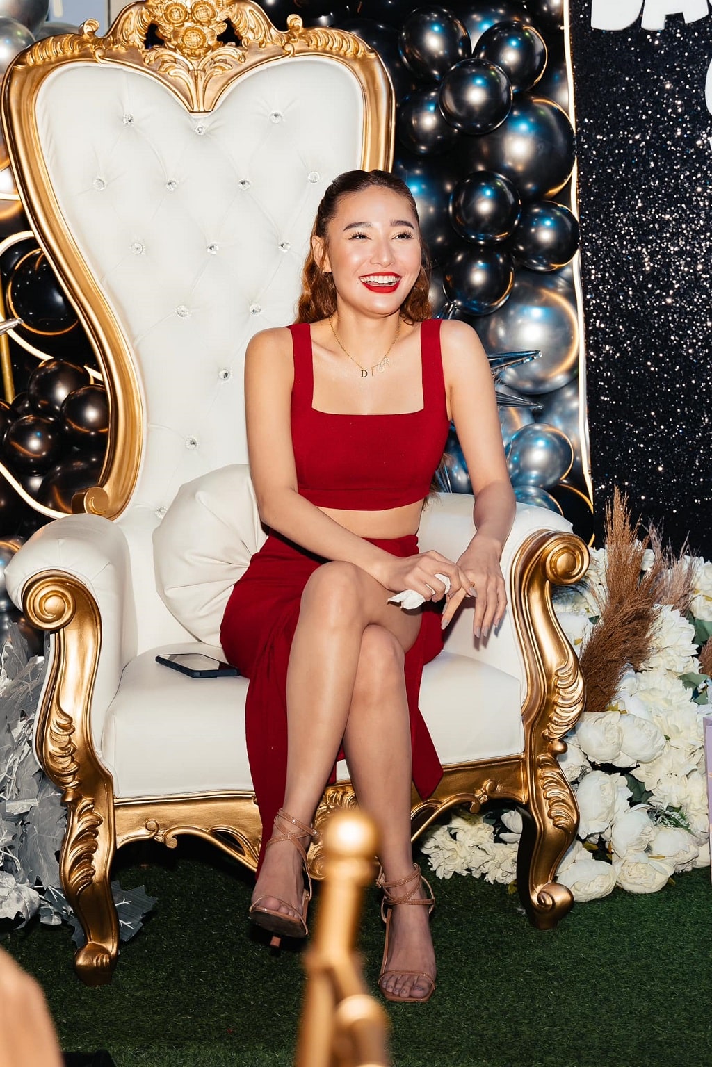 Sachzna Laparan Biography, Age, Height, Song, Net Worth, Wiki