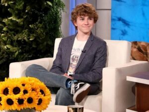 Walker Scobell Wiki, Age, Height, Girlfriend, Net Worth, Movies